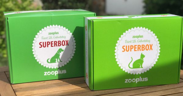 Das ist in der zooplus Superbox für Hunde und Katzen zum 18. Geburtstag ...